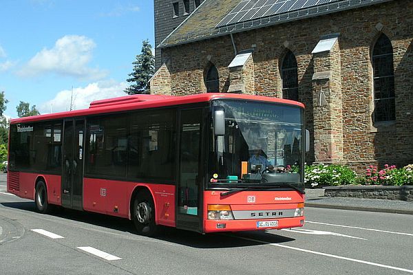 DB Regio Bus kupią 300 autobusów - Kurier Kolejowy